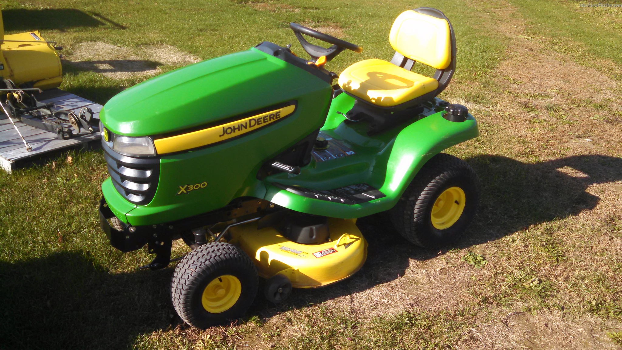 2007 John Deere X300 Lawn & Garden and Commercial Mowing - John Deere ...