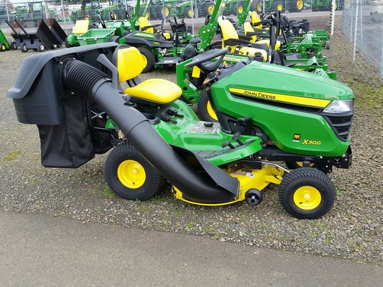 2014 John Deere X300 Lawn & Garden and Commercial Mowing - John Deere ...