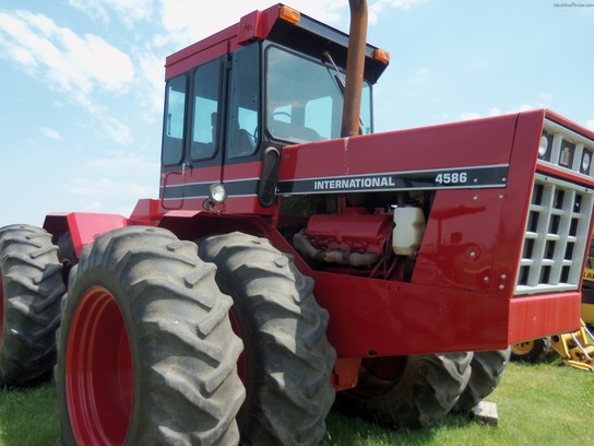 1980 Case IH 4586 Tractors - Articulated 4WD - John Deere MachineFinder