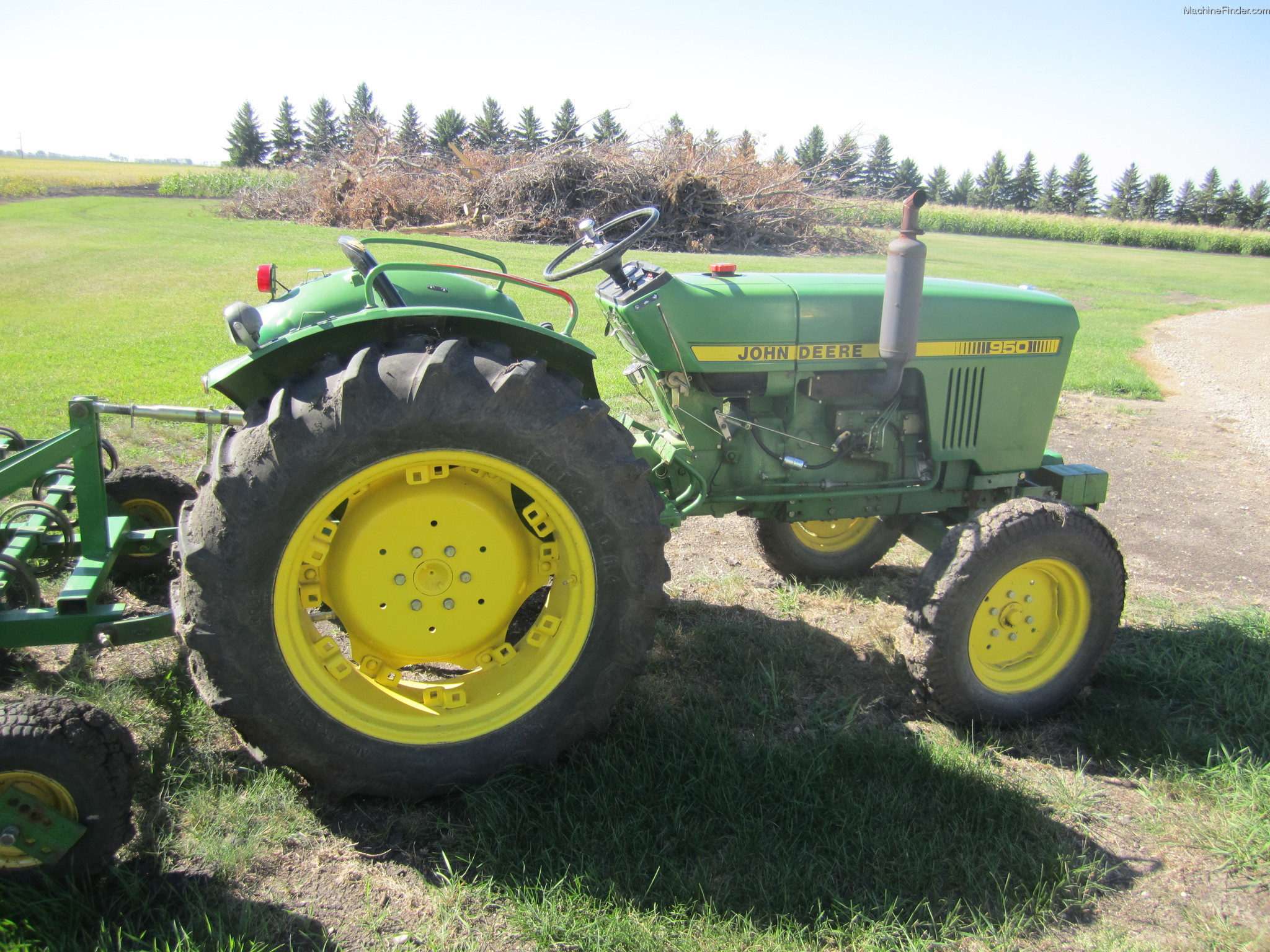 1979 John Deere 950 Tractors - Compact (1-40hp.) - John Deere MachineFinder