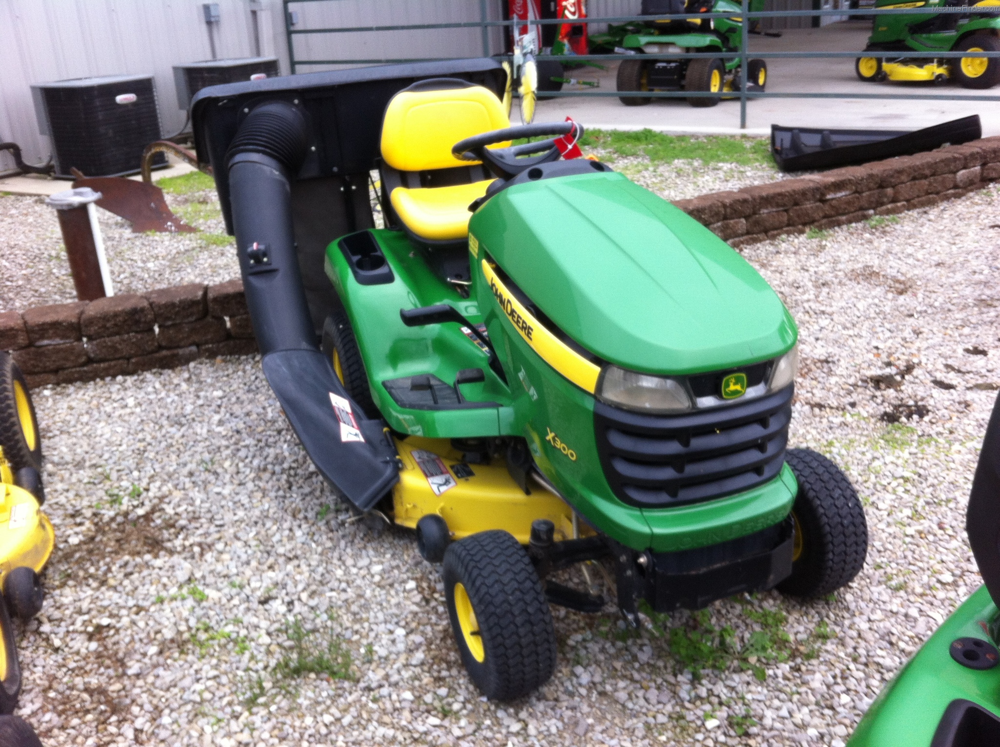2007 John Deere X300 Lawn & Garden and Commercial Mowing - John Deere ...