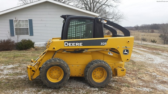 2006 John Deere 325 Skid Steer Loaders - John Deere MachineFinder