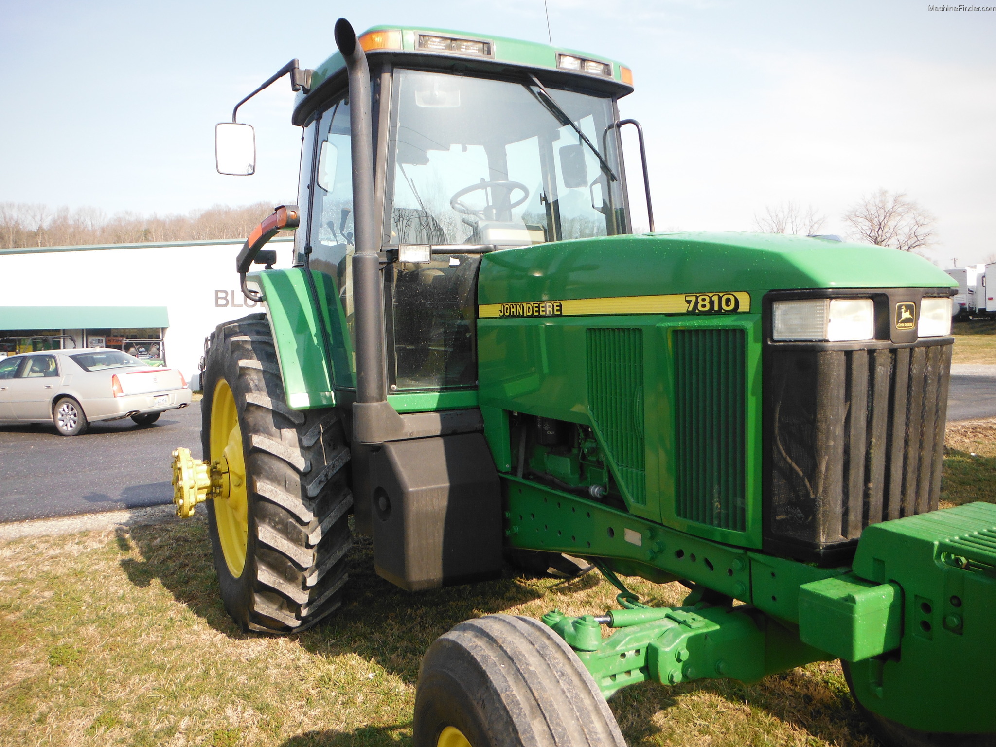 John Deere 7810 Tractors - Row Crop (+100hp) - John Deere MachineFinder