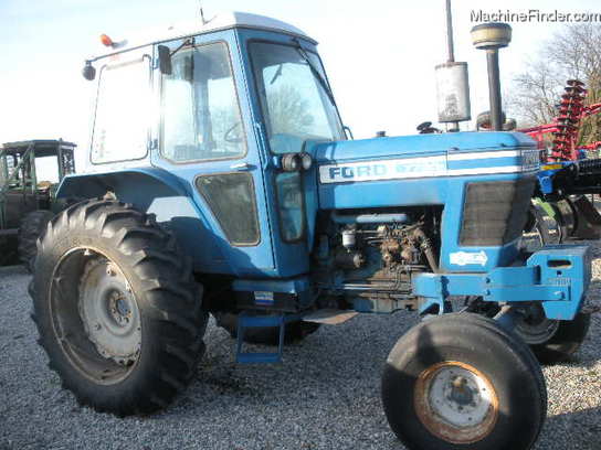 1977 Ford 7700 Tractors - Utility (40-100hp) - John Deere MachineFinder