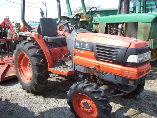 2002 Kubota L3010 Tractors - Compact (1-40hp.) - John Deere MachineFinder