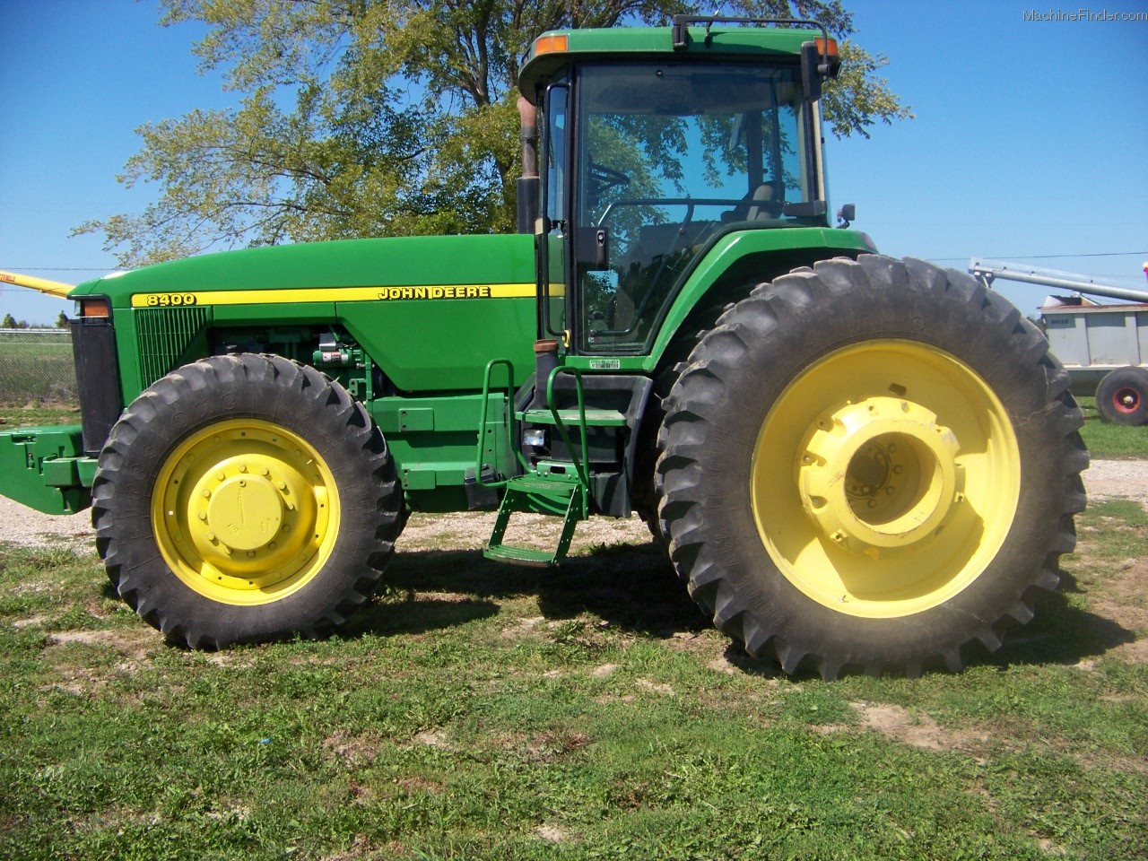 1997 John Deere 8400 Tractors - Row Crop (+100hp) - John Deere ...