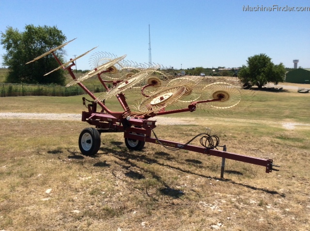 Sitrex 10 wheel Hay Equipment - Handling and Transport - John Deere ...