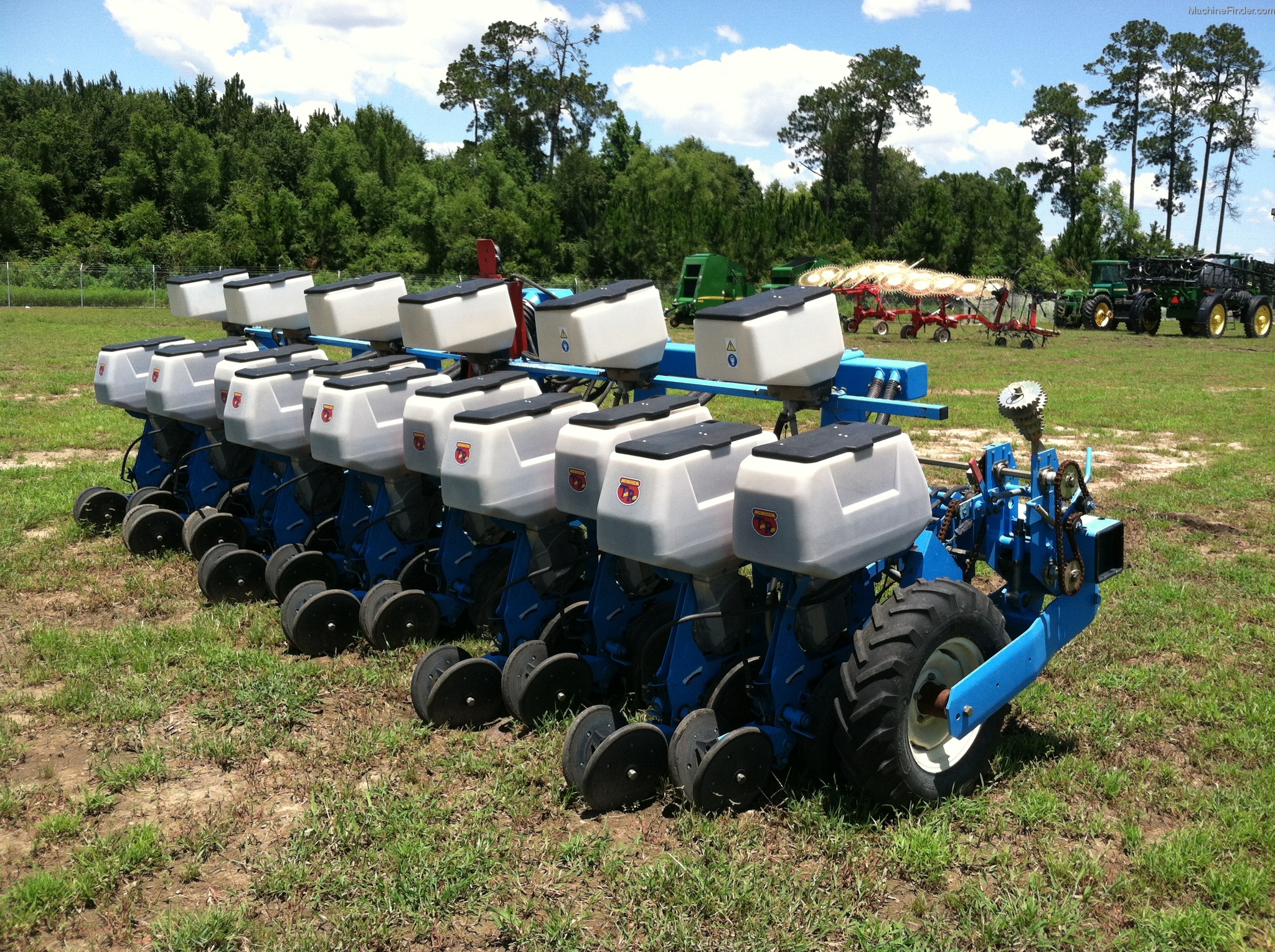 John Deere 32 Row Planter