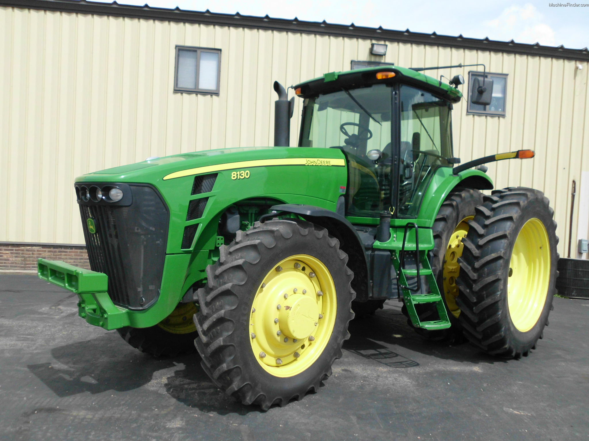 John Deere 8130 Tractors - Row Crop (+100hp) - John Deere MachineFinder