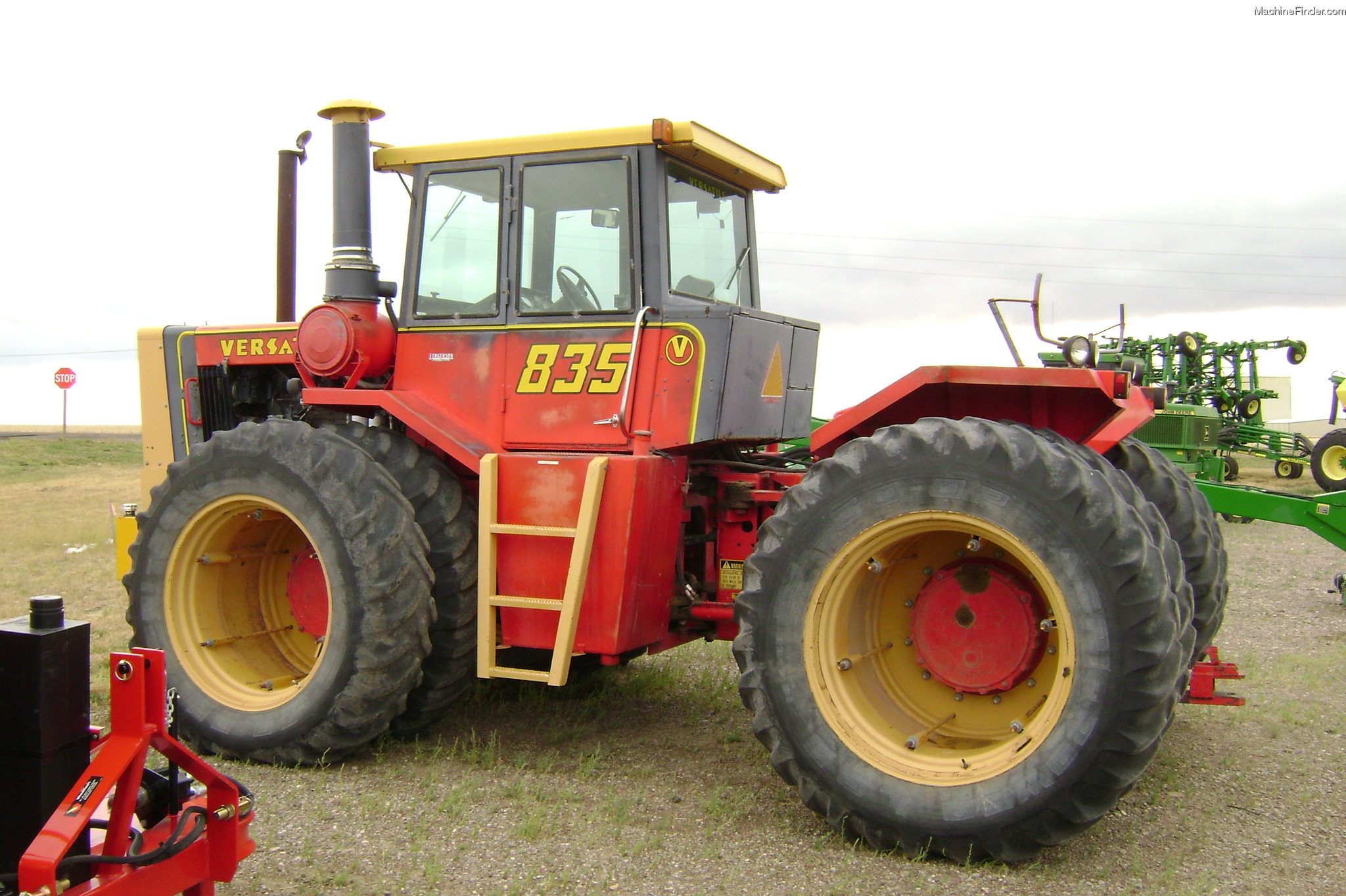 1979 Versatile 835 Tractors - Articulated 4WD - John Deere MachineFinder