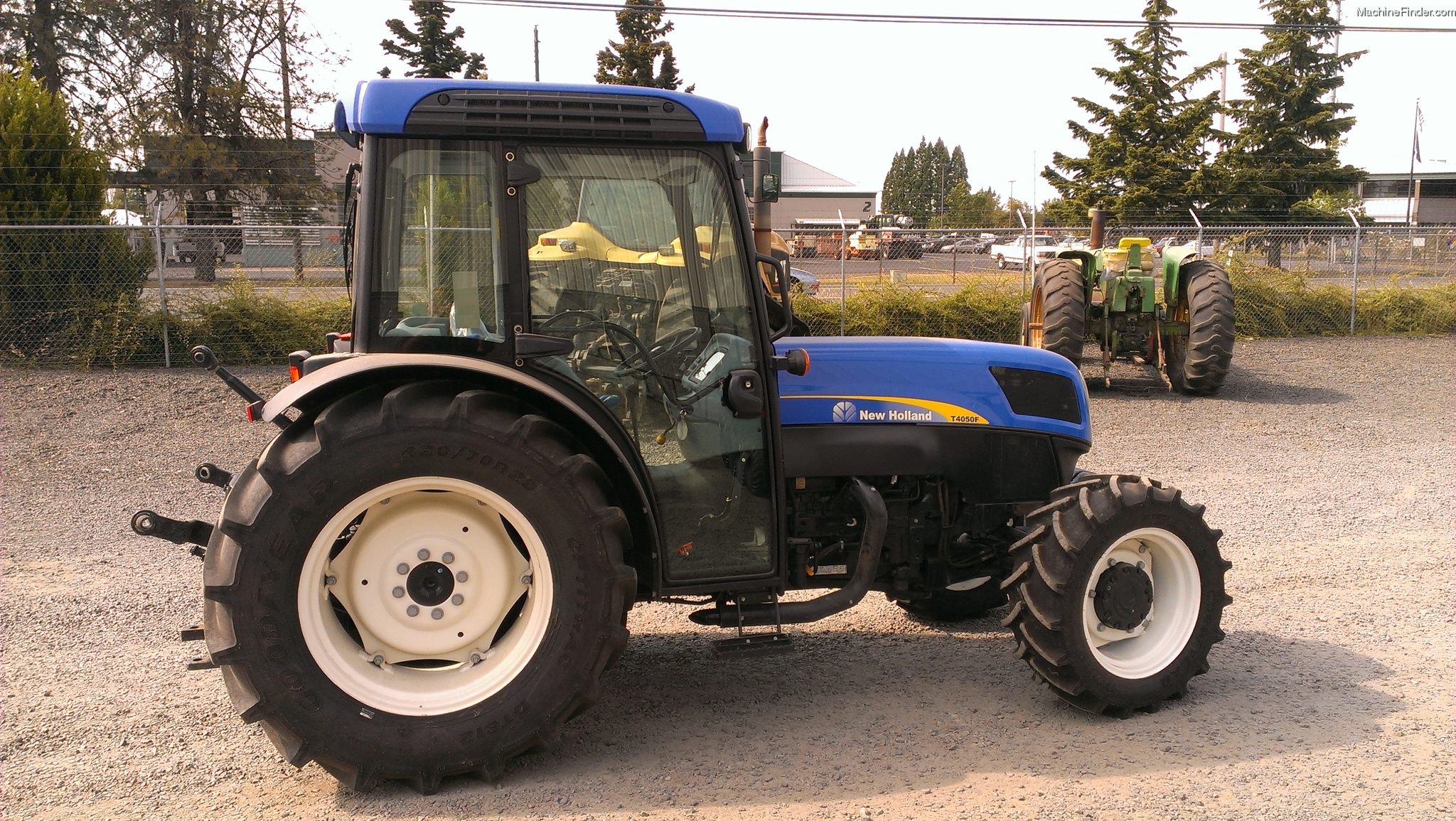 2011 New Holland T4050 Tractors - Utility (40-100hp) - John Deere ...