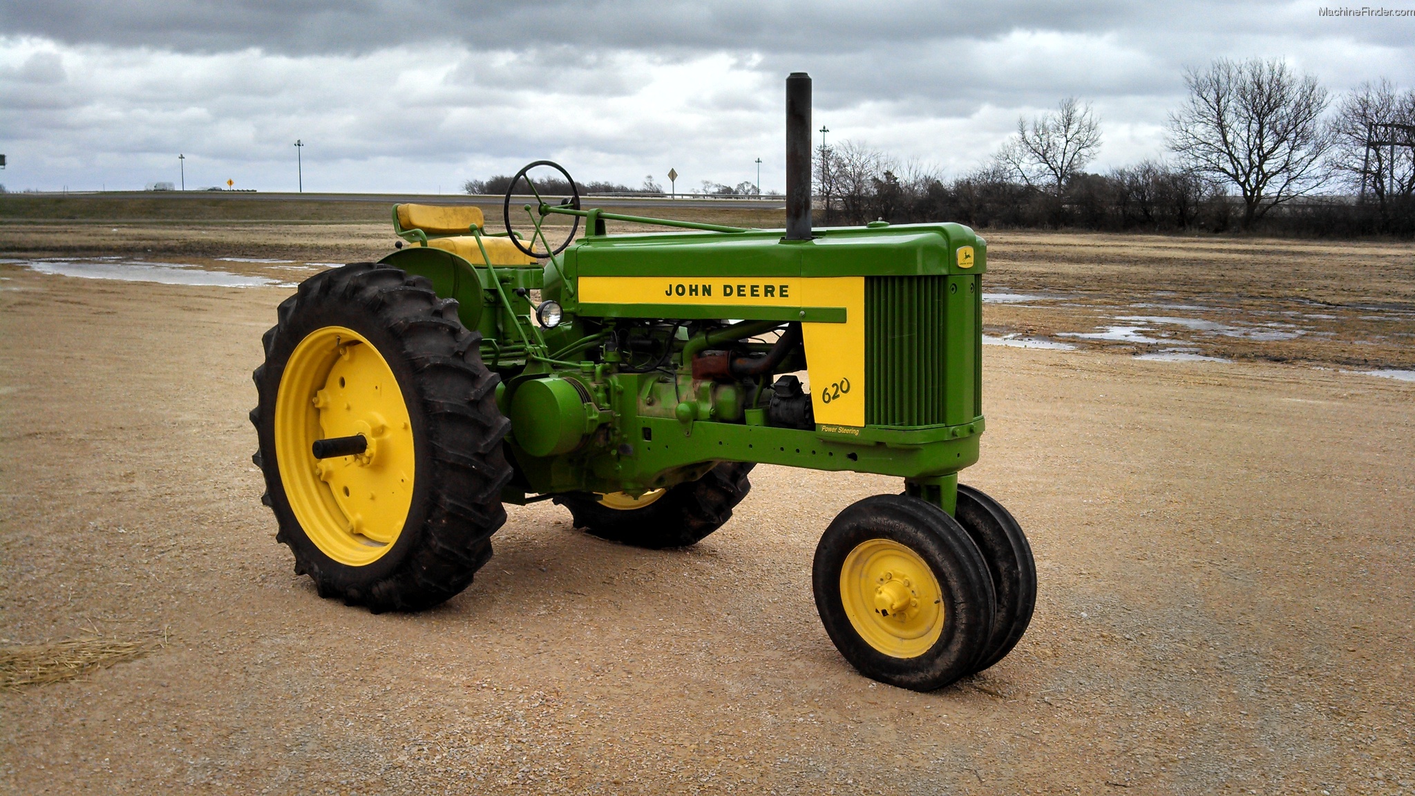 1957 John Deere 620 Tractors - Row Crop (+100hp) - John Deere MachineFinder