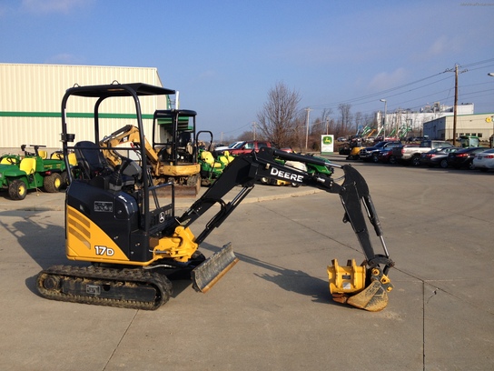 John Deere 17D Compact Excavator - John Deere MachineFinder