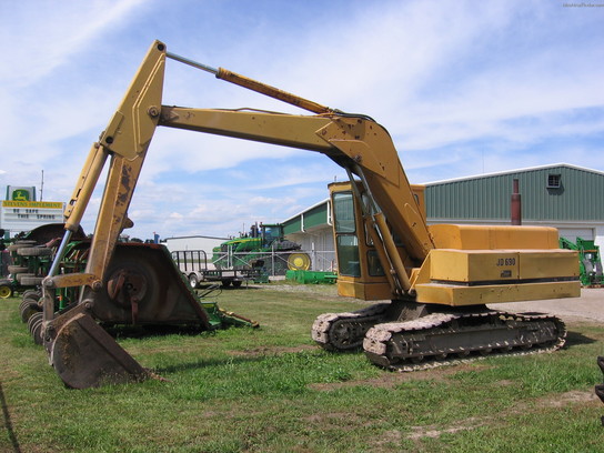 1970 John Deere 690 Excavator - John Deere MachineFinder