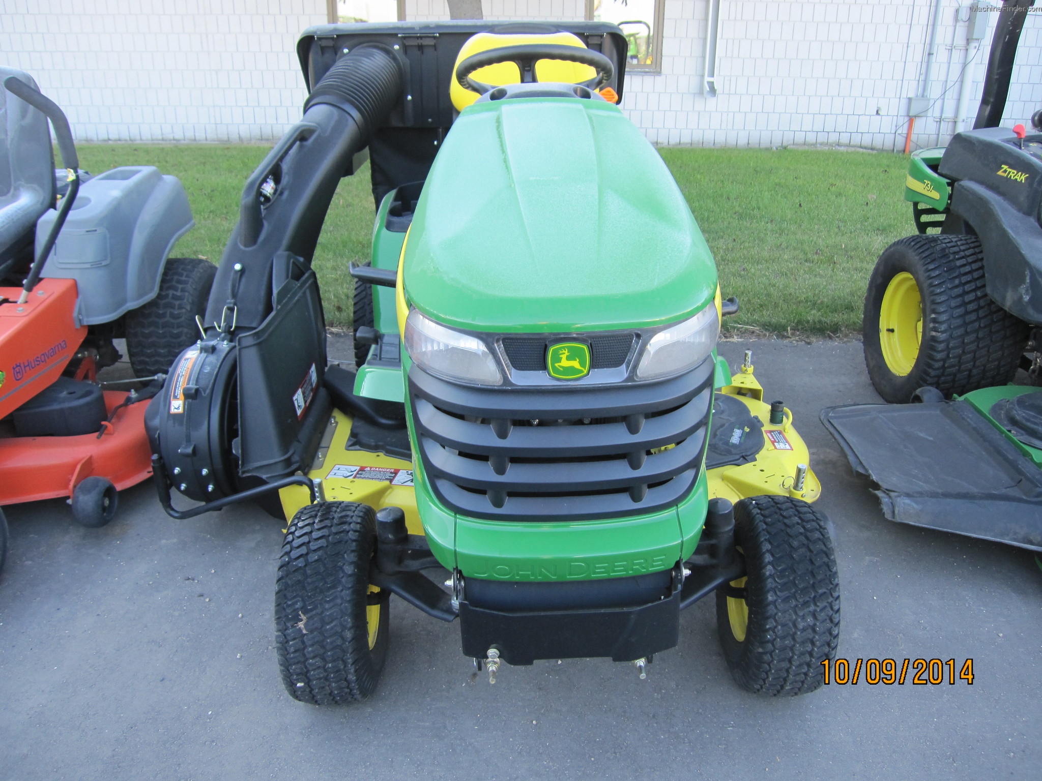 2009 John Deere X324 Lawn & Garden and Commercial Mowing - John Deere ...