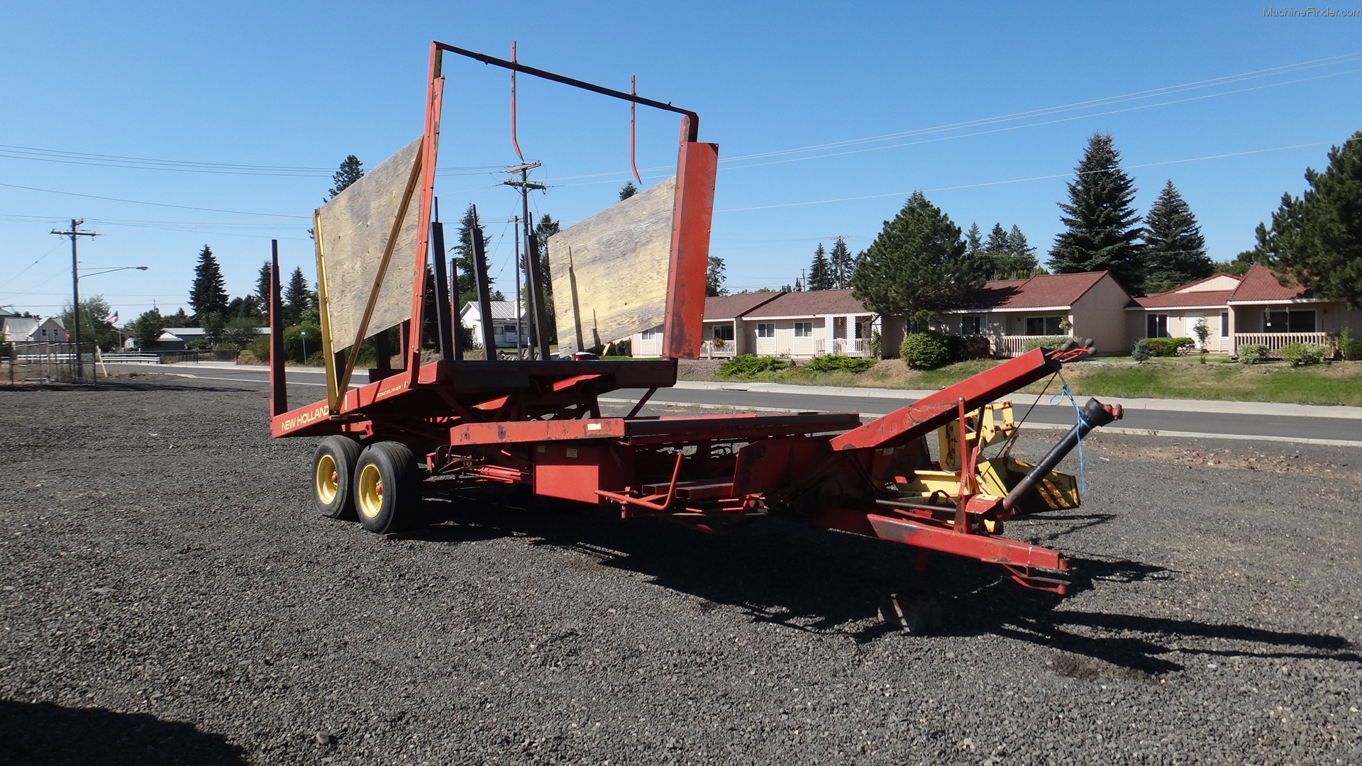 Hay Bale Stacking Equipment