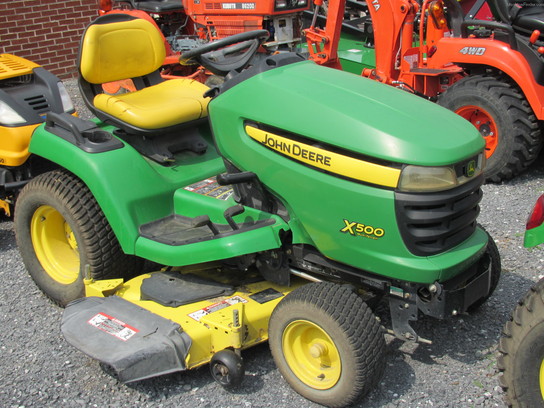 John Deere X500 - Lawn & Garden Tractors - John Deere MachineFinder