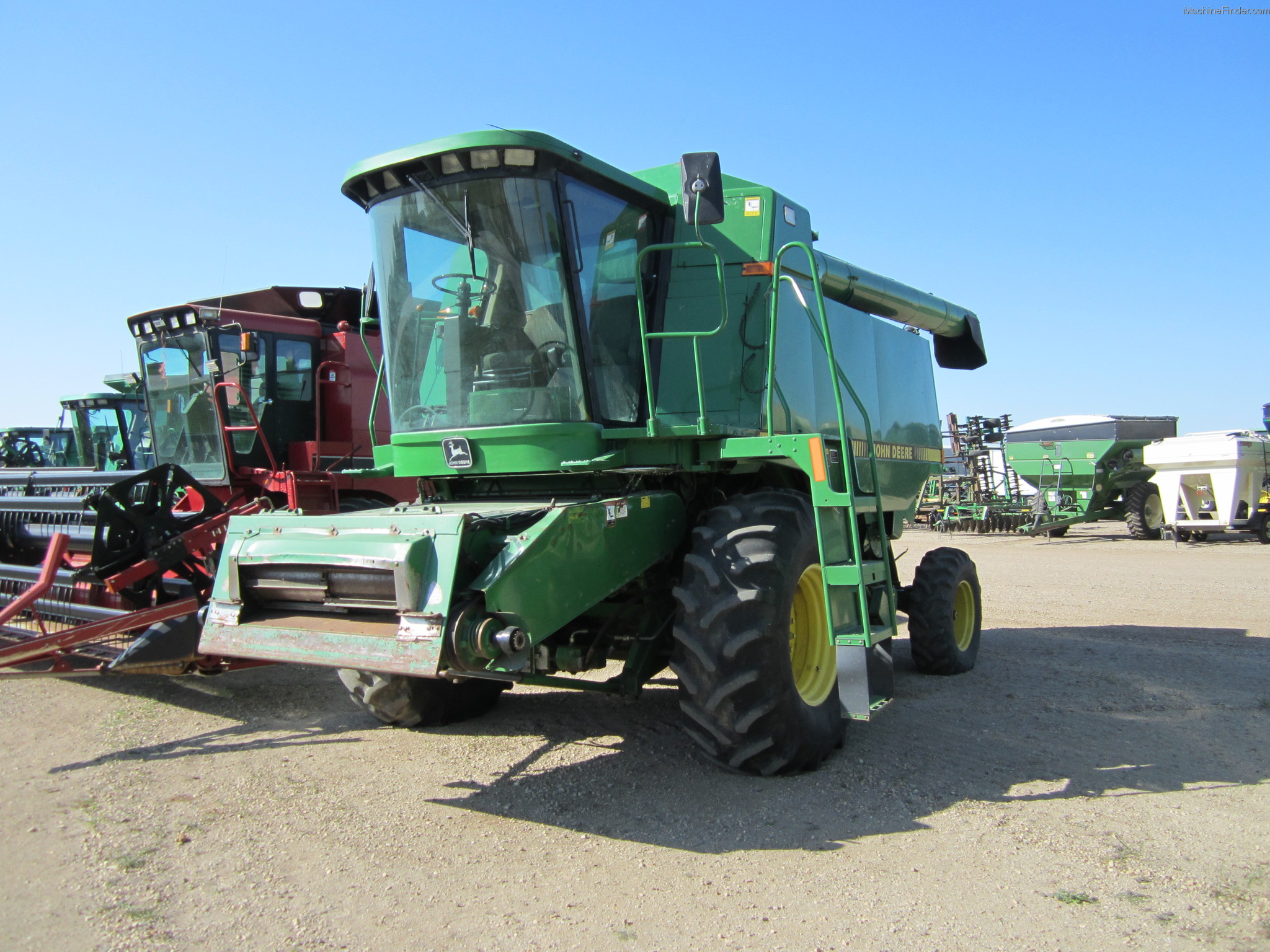 1990 John Deere 9400 Combines - John Deere MachineFinder