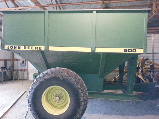 John Deere 500 Grain Handling and Trailers - John Deere MachineFinder