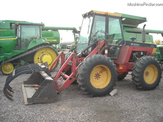 1986 Versatile 276 Tractors - Row Crop (+100hp) - John Deere MachineFinder