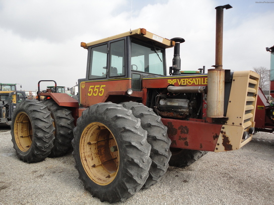 1980 Versatile 555 Tractors - Articulated 4WD - John Deere MachineFinder
