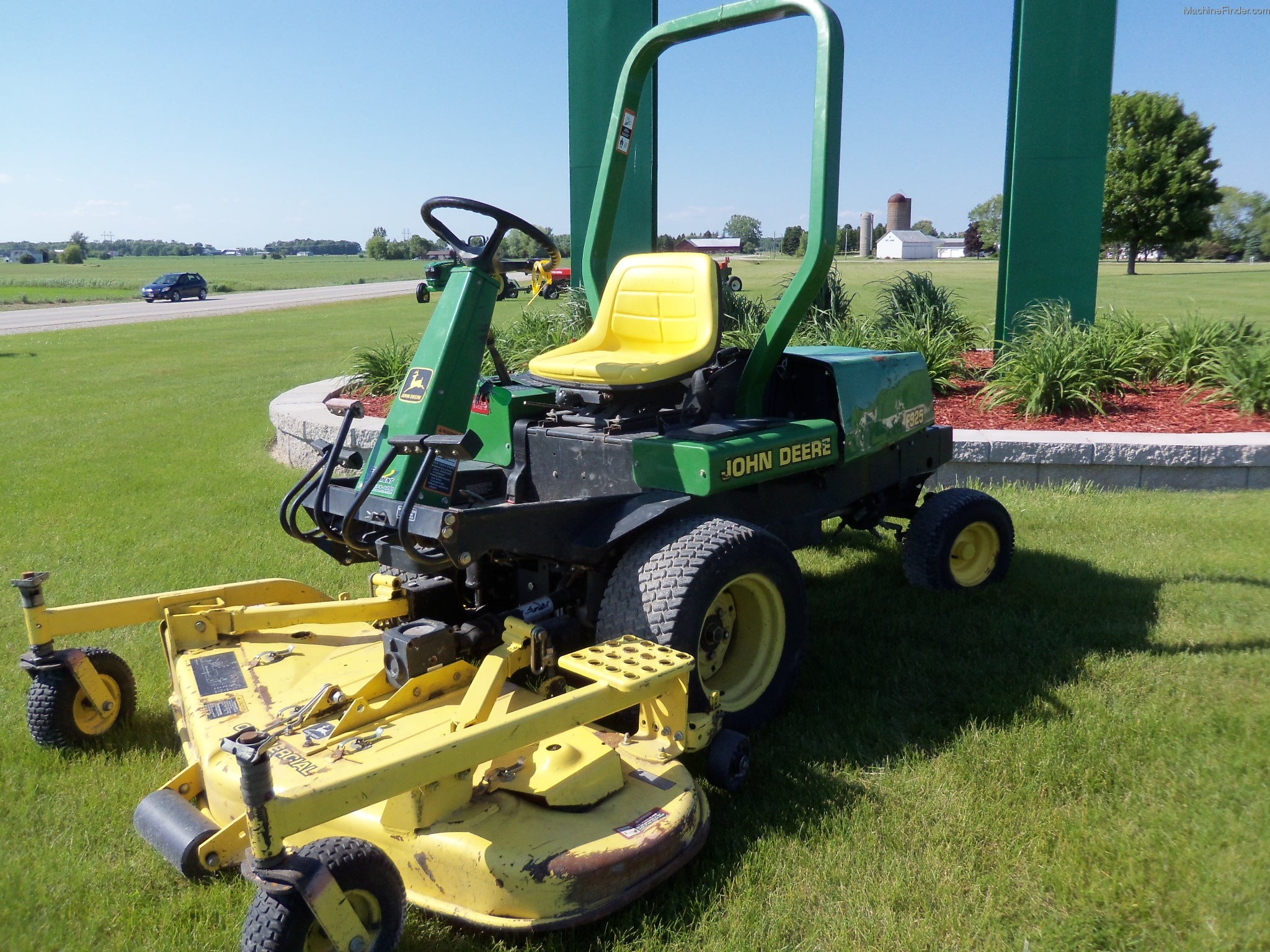 1998 John Deere F925 Lawn & Garden and Commercial Mowing - John Deere ...
