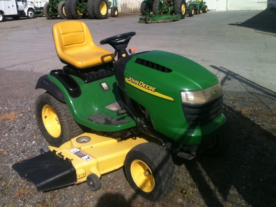 2005 John Deere G110 Lawn & Garden and Commercial Mowing - John Deere ...
