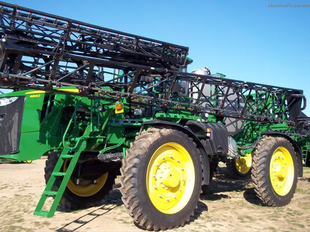 John Deere 4940 Sprayer